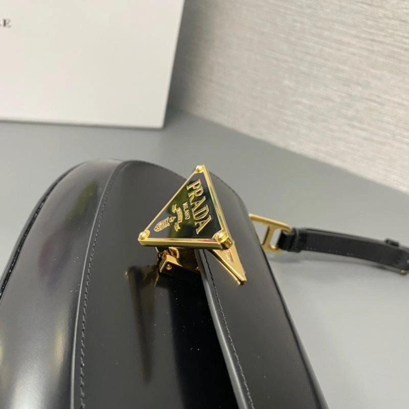 Accurate model Prada Satchel Bags