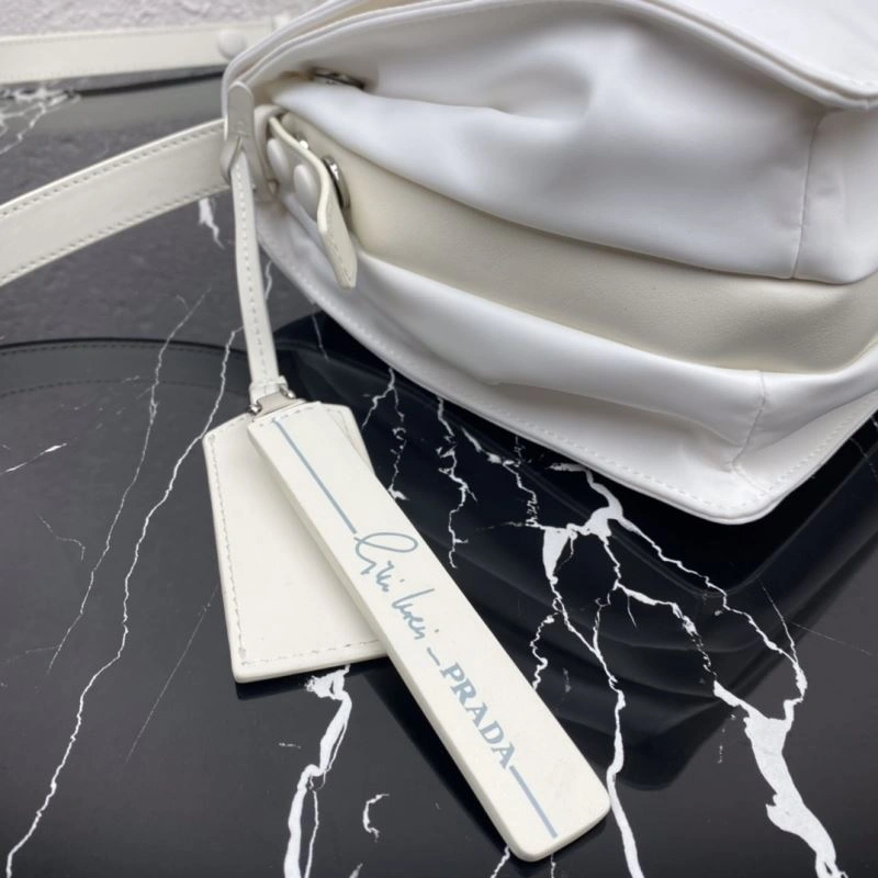 Accurate model Prada Satchel Bags