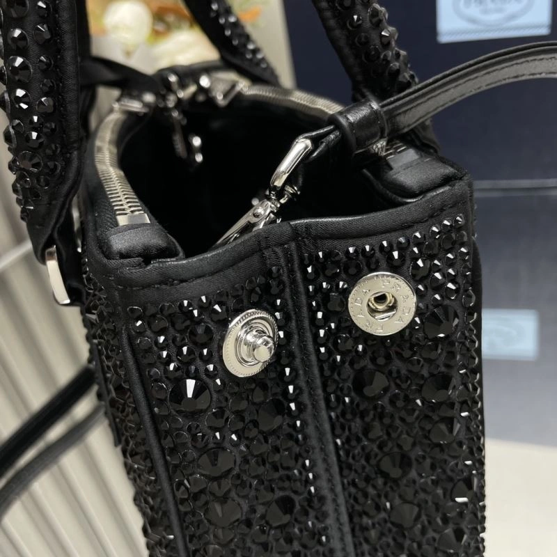 Inexpensive Prada Satchel Bags