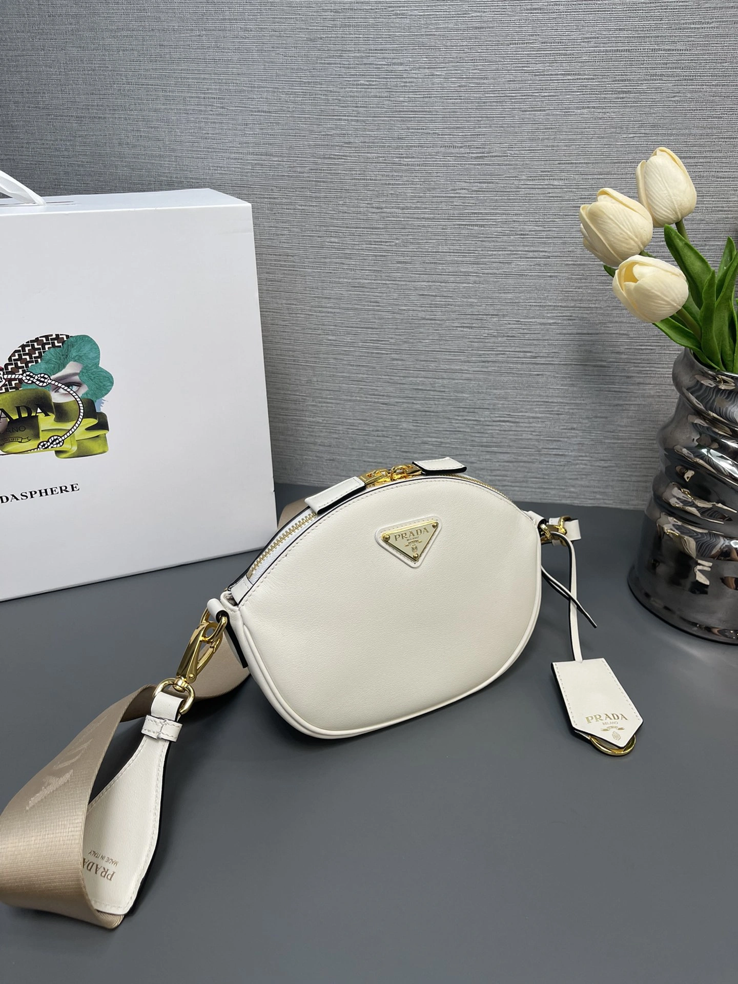 Top match Prada Satchel Bags
