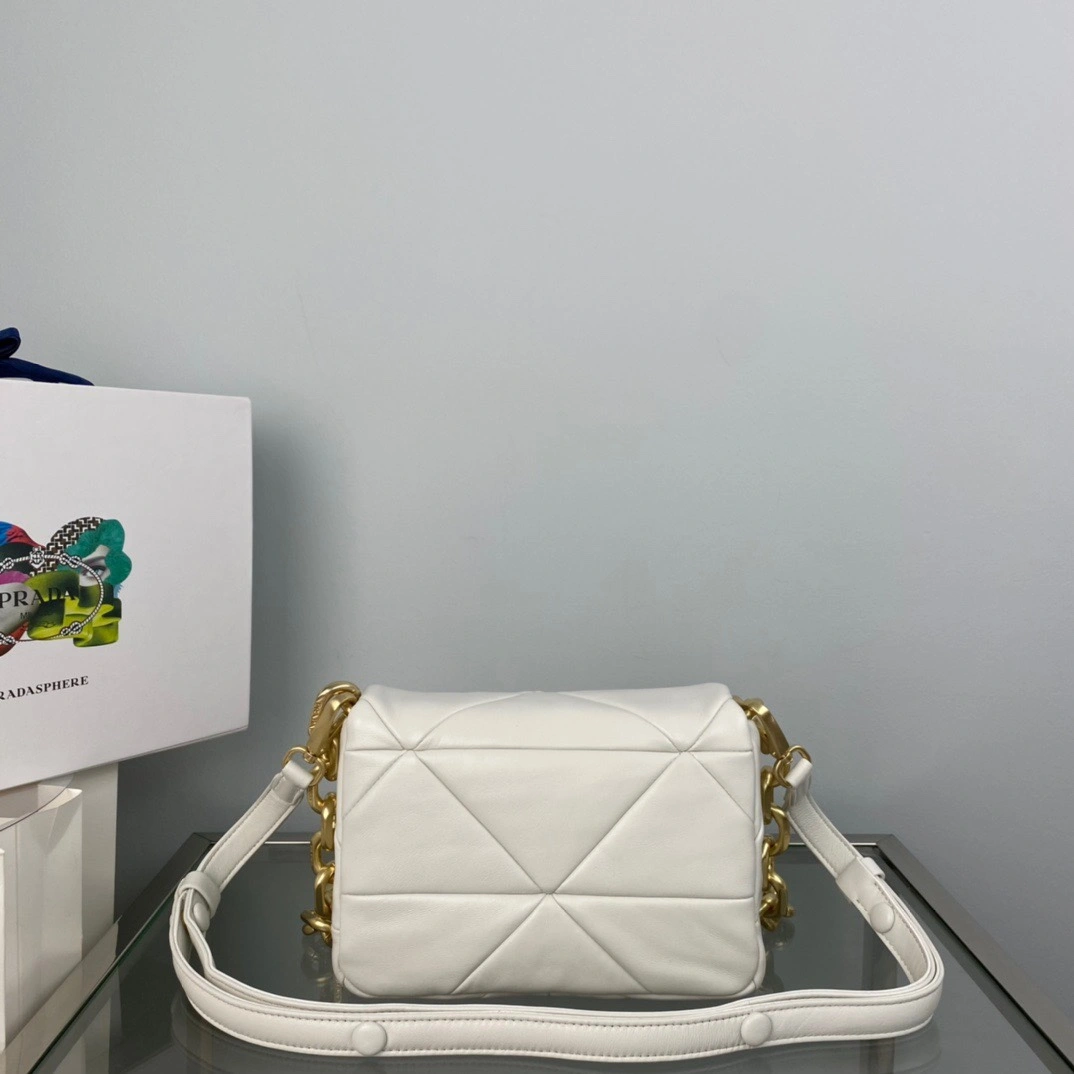 Accurate model Prada Satchel Bags