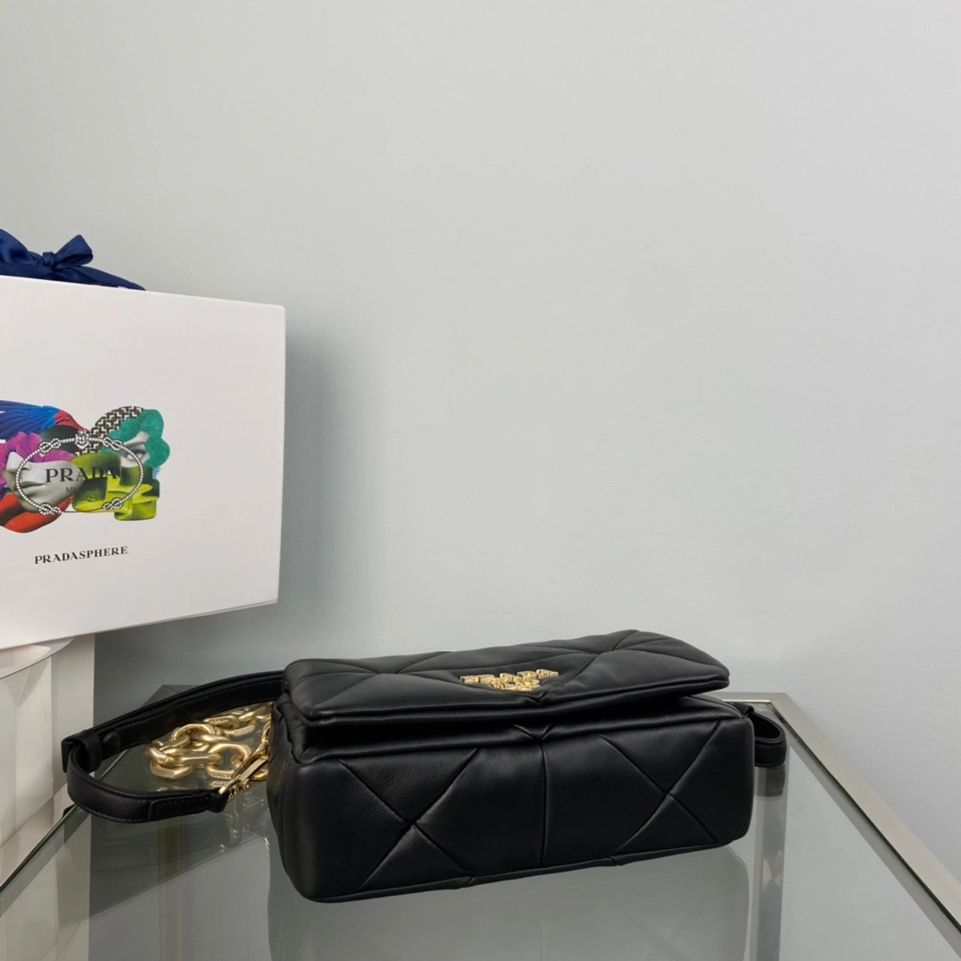 Top match Prada Satchel Bags
