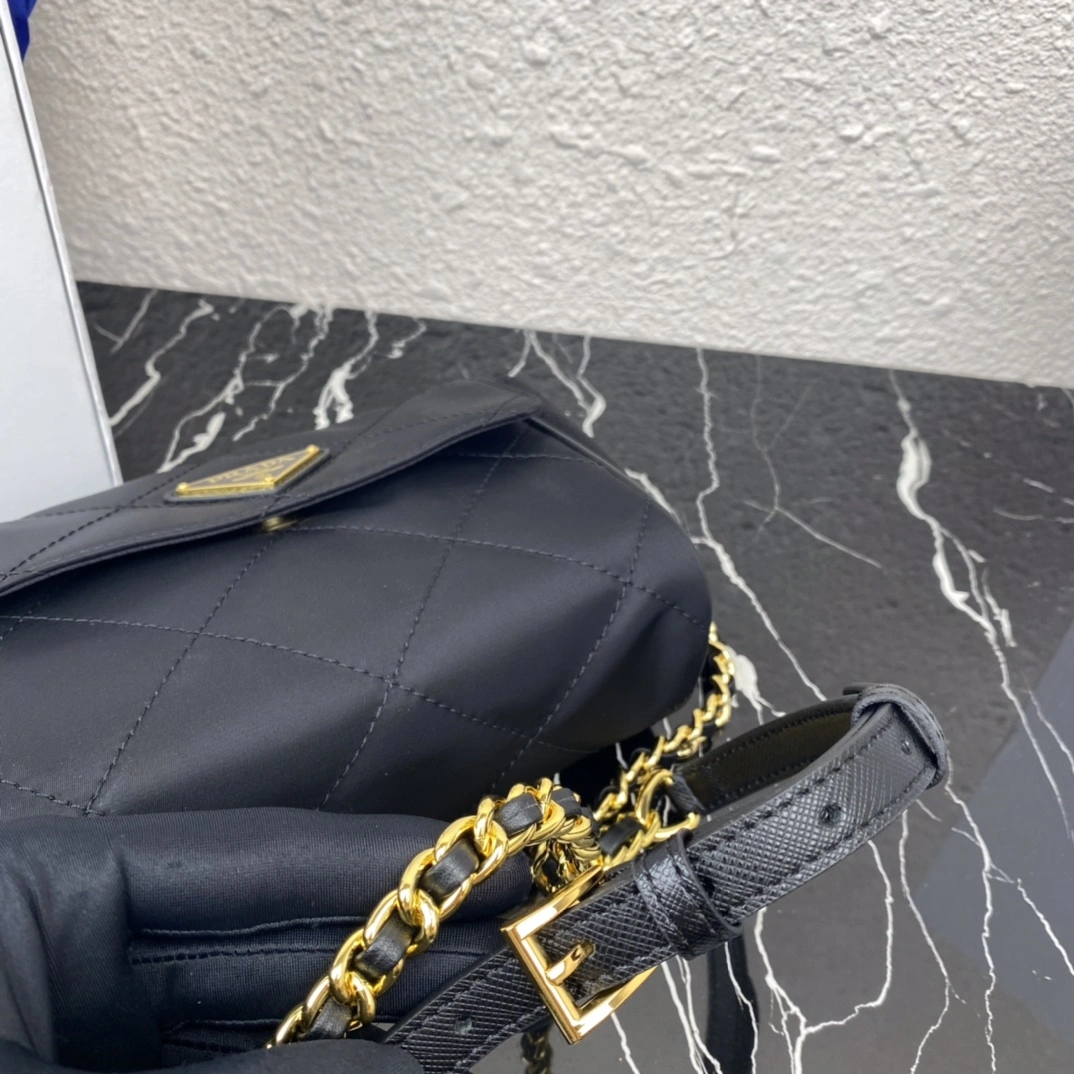 Factory-made Prada Satchel Bags