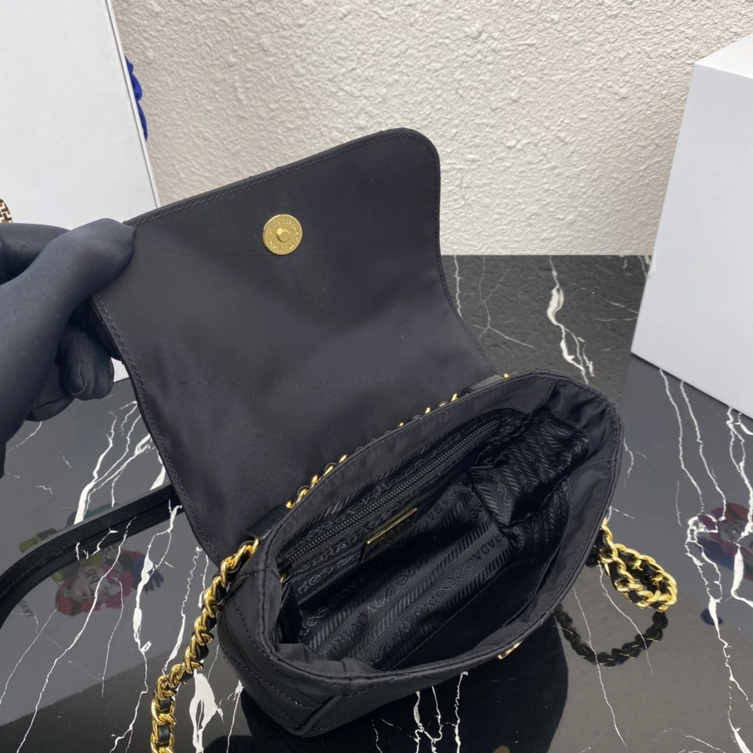 Factory-made Prada Satchel Bags