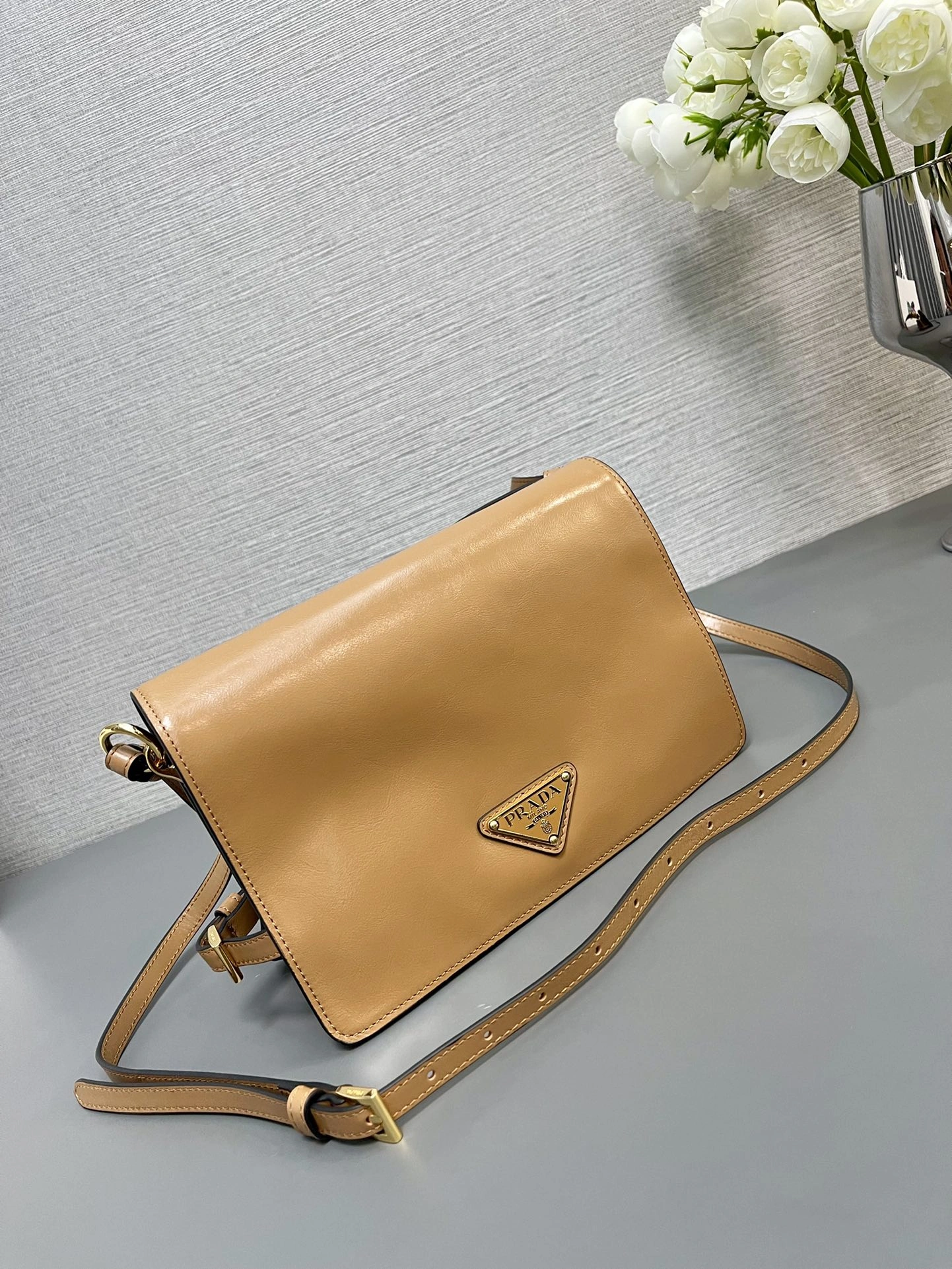 Bargain Prada Satchel Bags