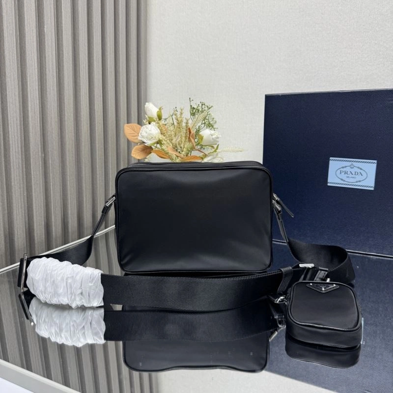 Accurate model Prada Satchel Bags