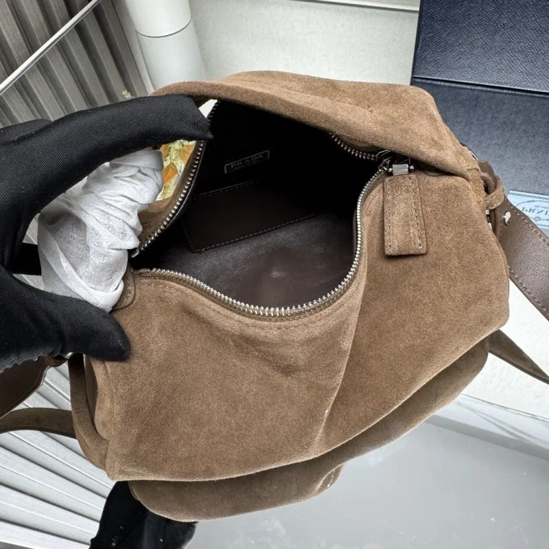 Accurate model Prada Satchel Bags