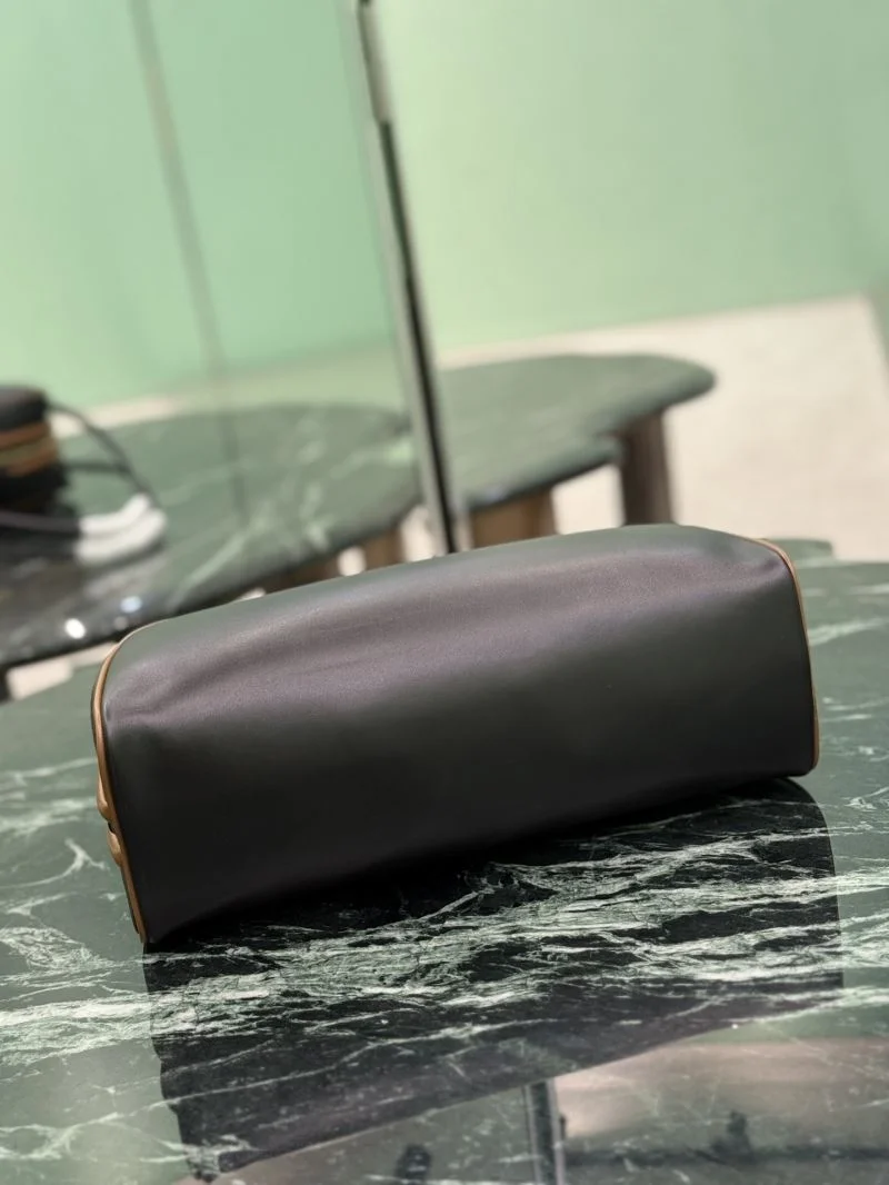 Top match Prada Satchel Bags