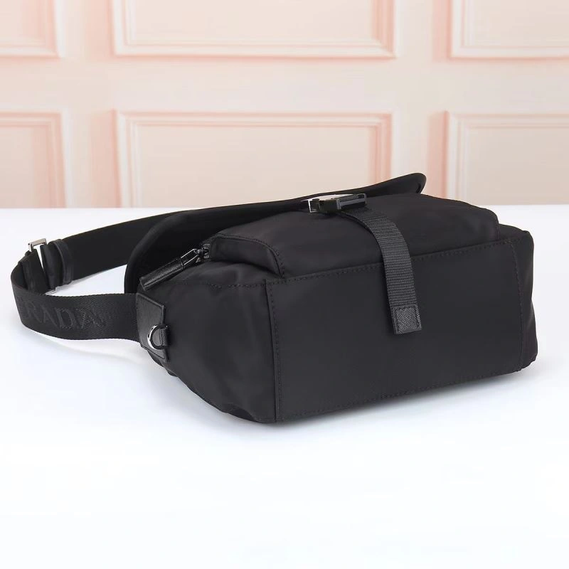 Accurate model Prada Satchel Bags