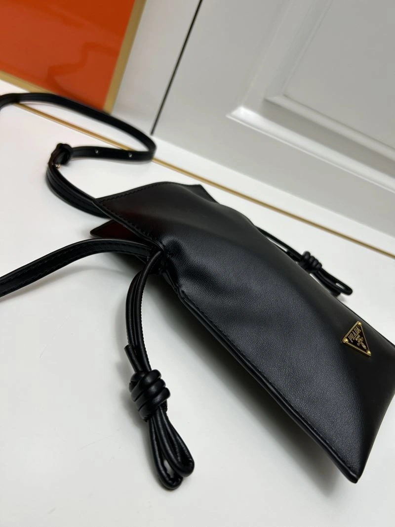 Accurate model Prada Satchel Bags