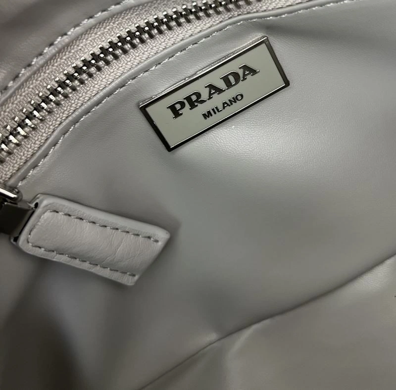 Top match Prada Satchel Bags