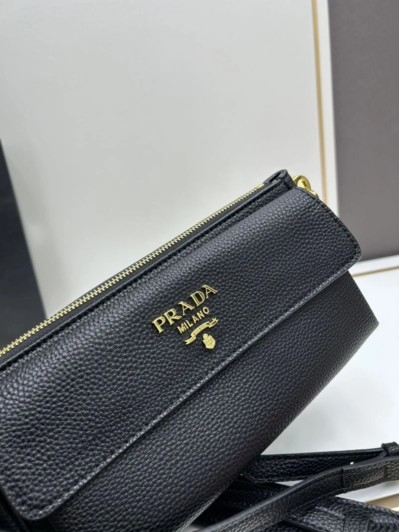 Accurate model Prada Satchel Bags