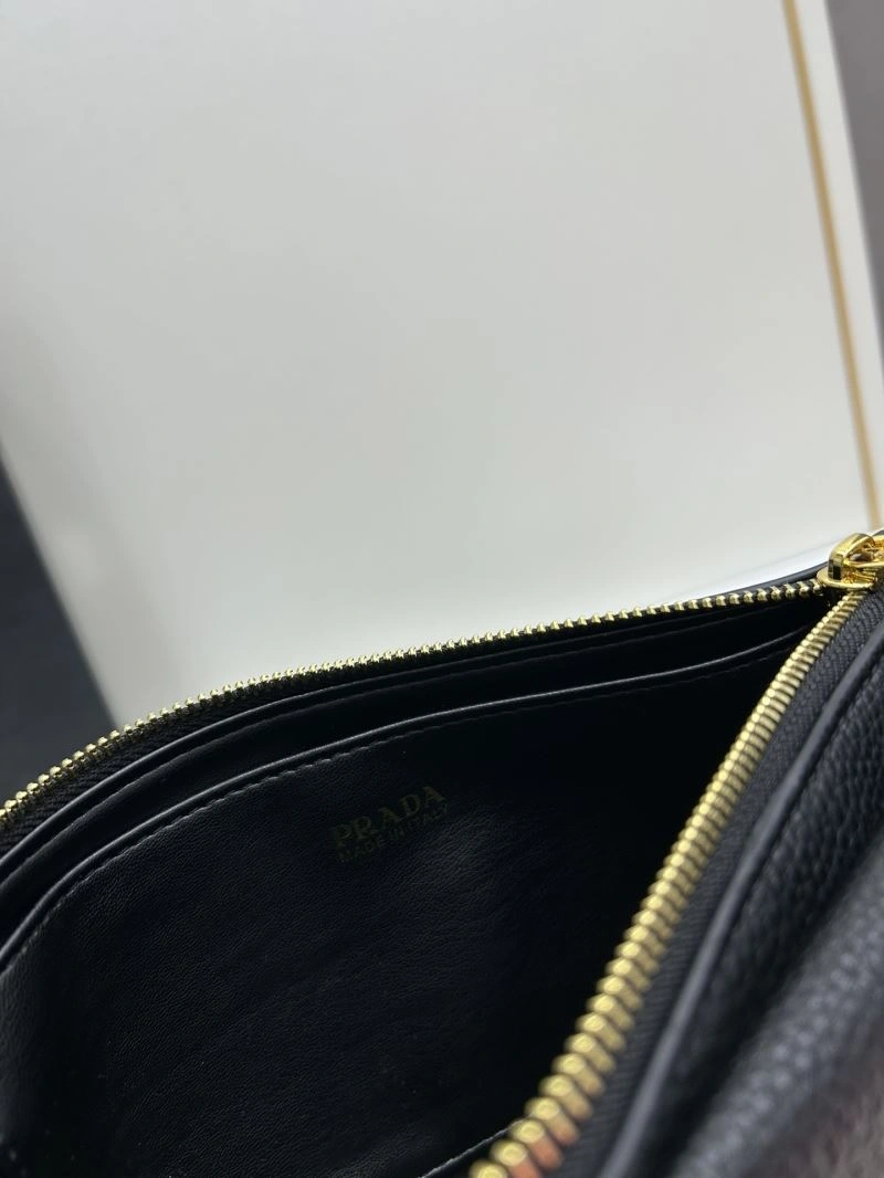 Accurate model Prada Satchel Bags
