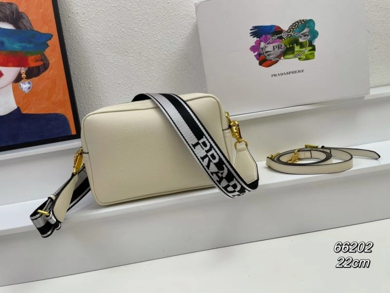 Accurate model Prada Satchel Bags