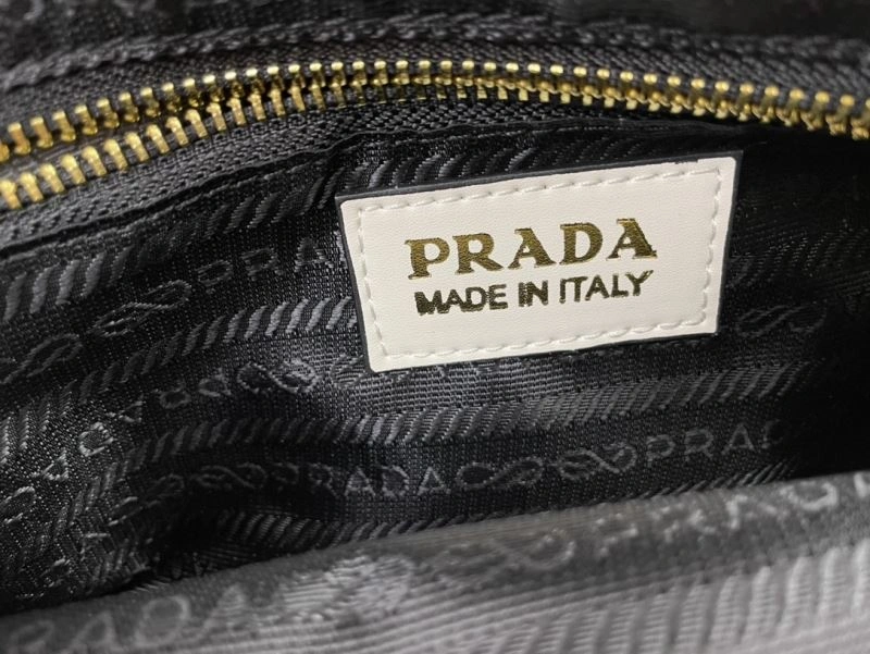 Accurate model Prada Satchel Bags