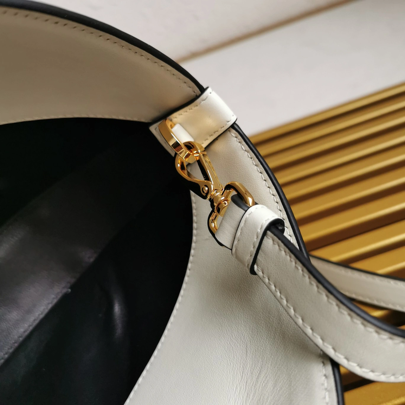 Top match Prada Satchel Bags