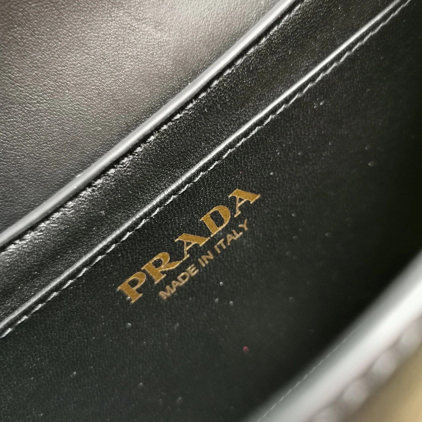 High fidelity Prada Satchel Bags