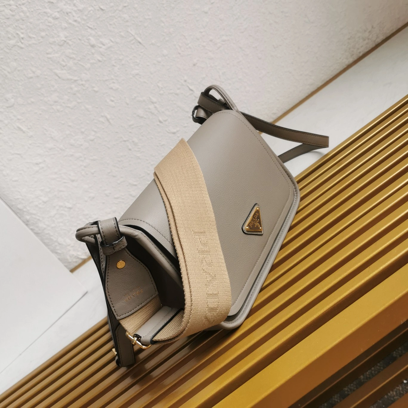 Economical Prada Satchel Bags
