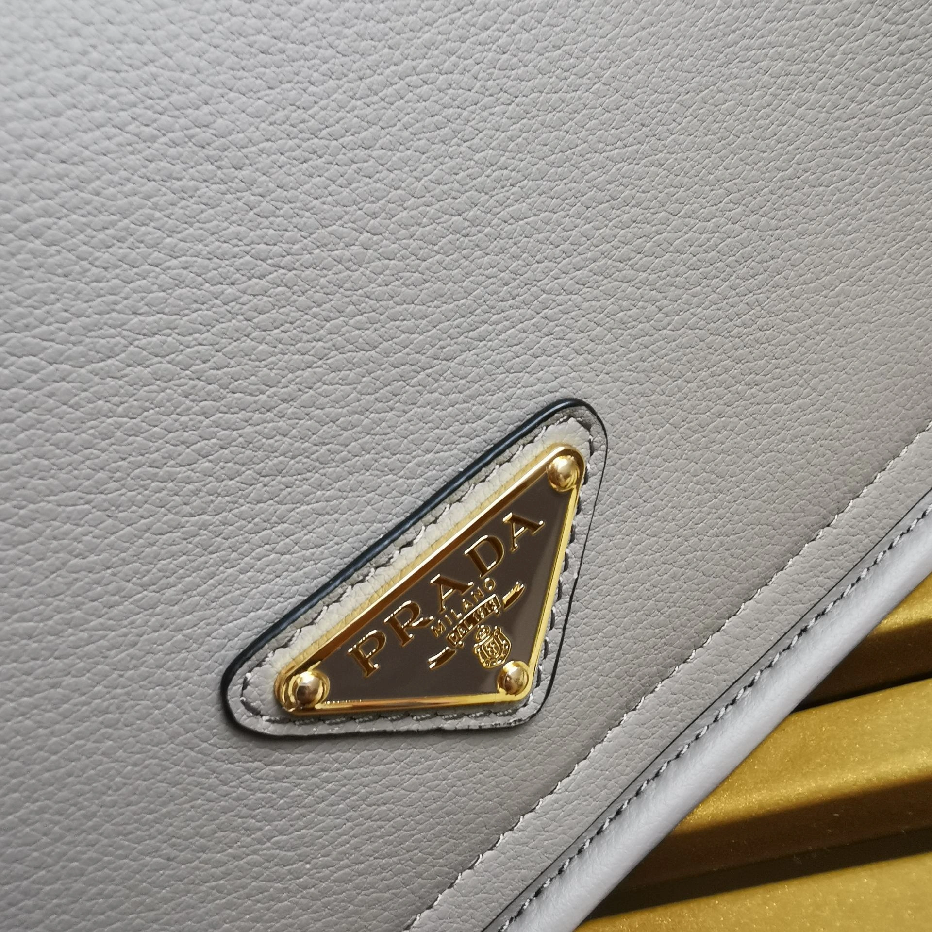 Economical Prada Satchel Bags