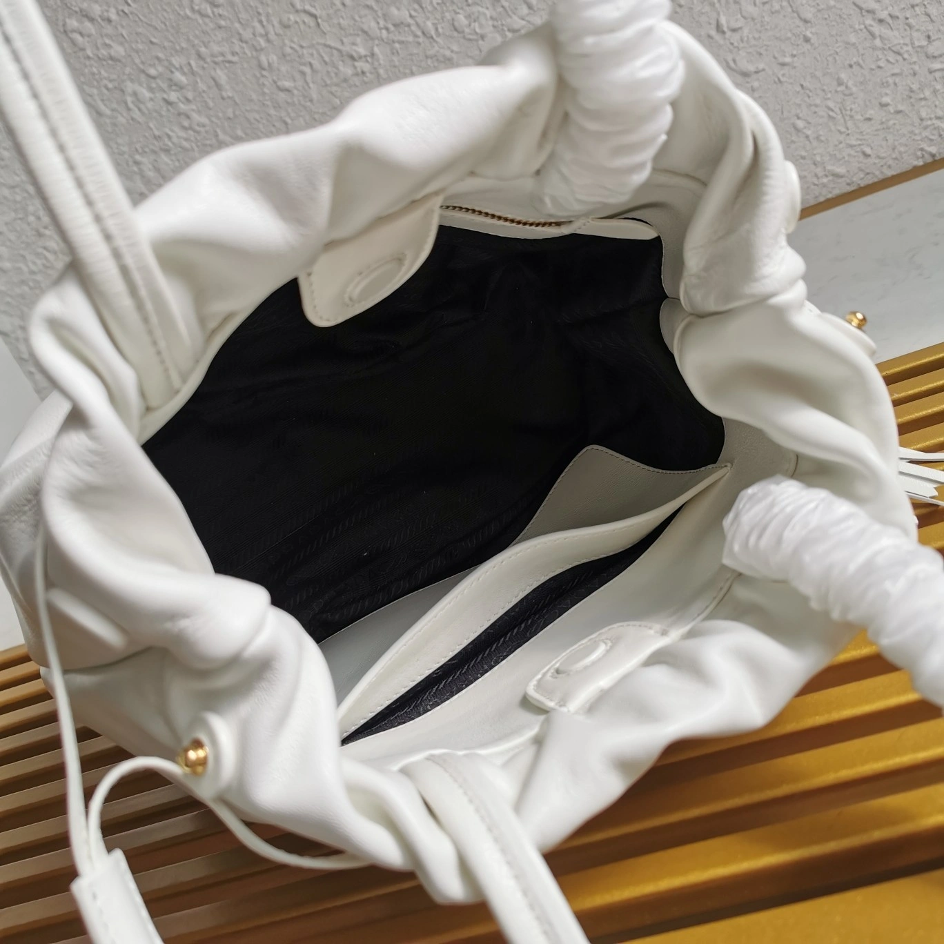 Discounted Prada Satchel Bags