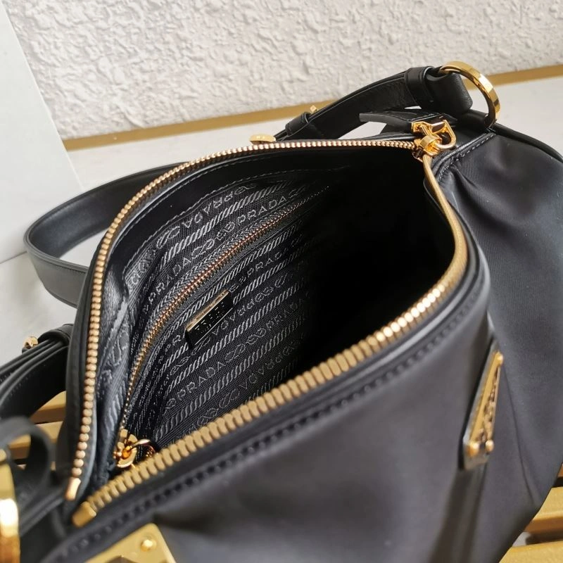Accurate model Prada Satchel Bags