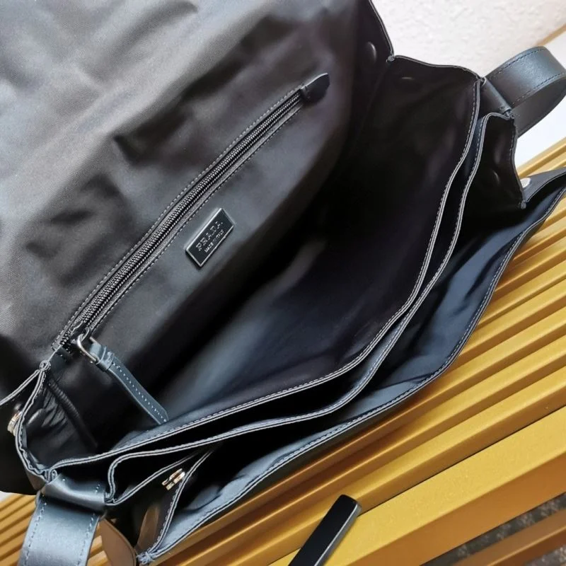 Inexpensive Prada Satchel Bags