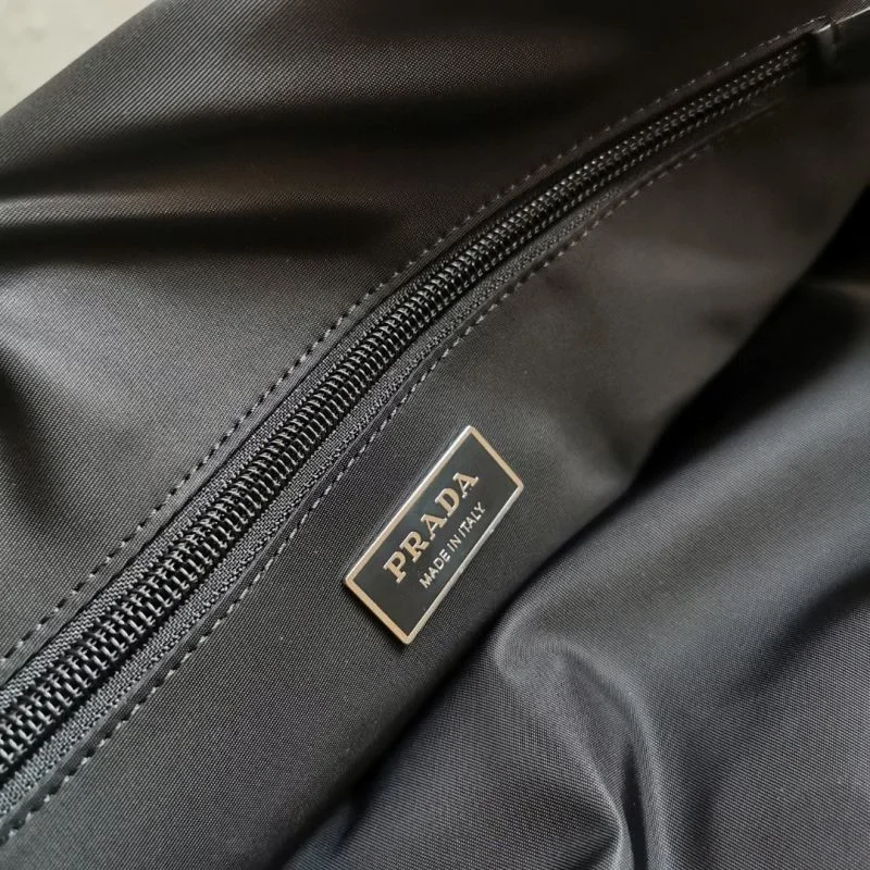 Inexpensive Prada Satchel Bags
