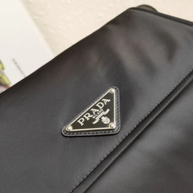 Inexpensive Prada Satchel Bags