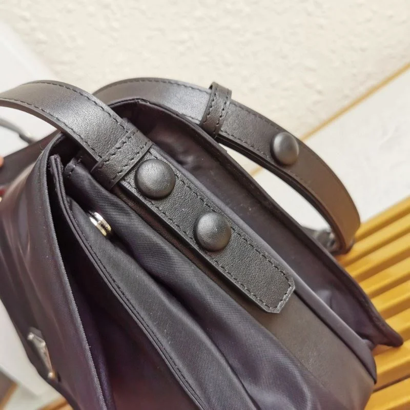 Inexpensive Prada Satchel Bags