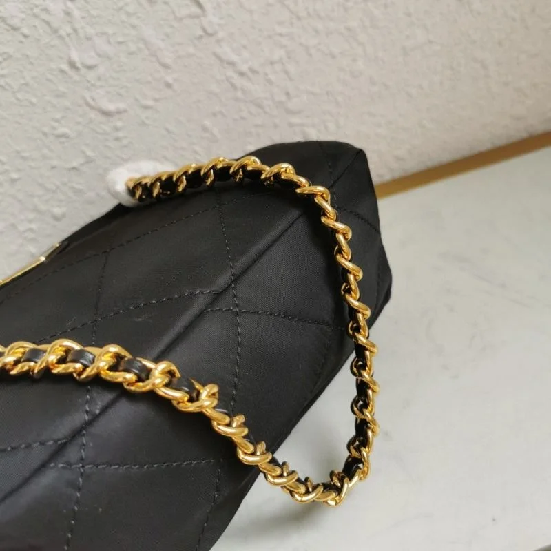 Accurate model Prada Satchel Bags