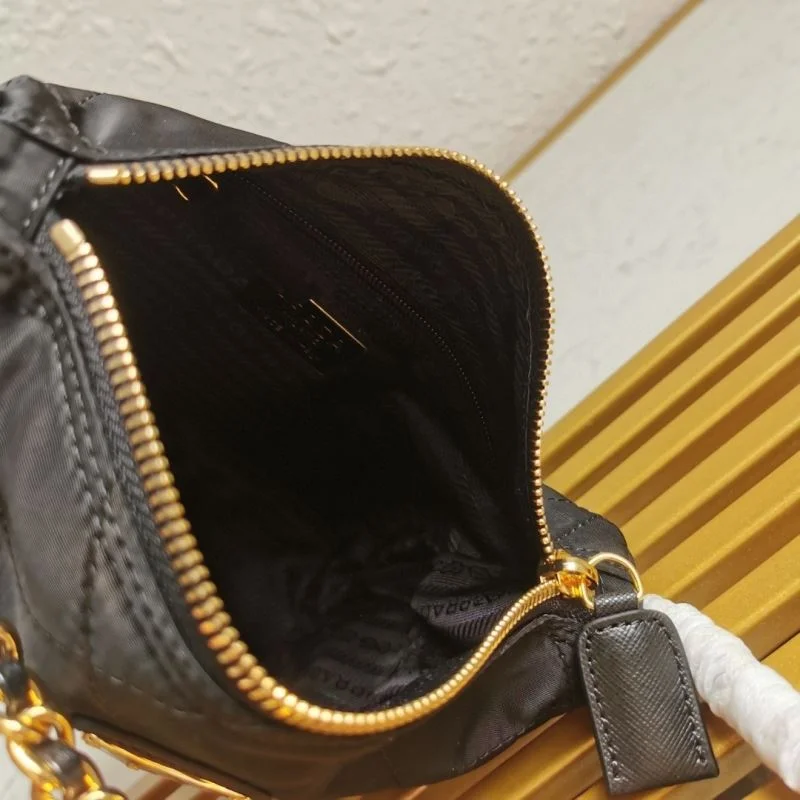 Accurate model Prada Satchel Bags