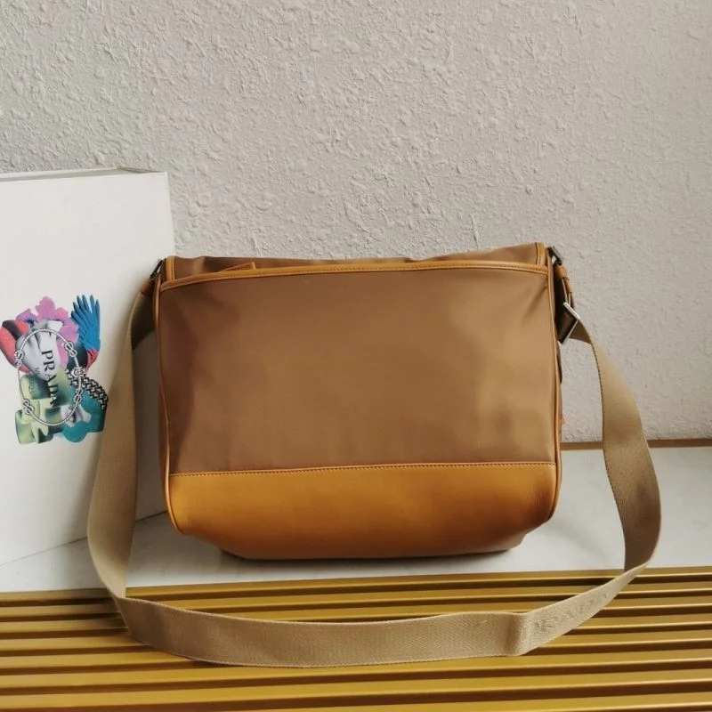 Accurate model Prada Satchel Bags