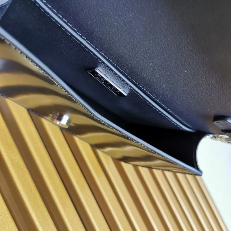 Low-cost Prada Satchel Bags