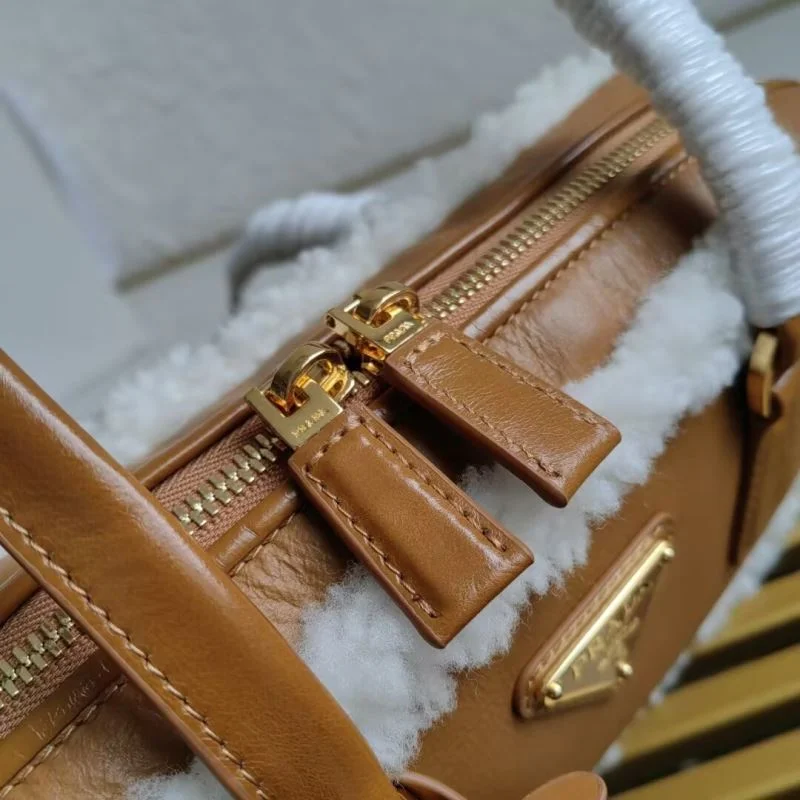 Inexpensive Prada Satchel Bags