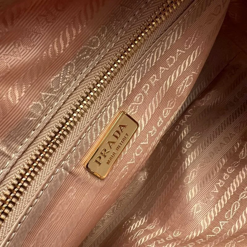 Accurate model Prada Satchel Bags