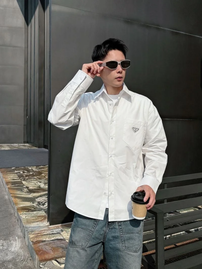 Accurate model Prada Shirts