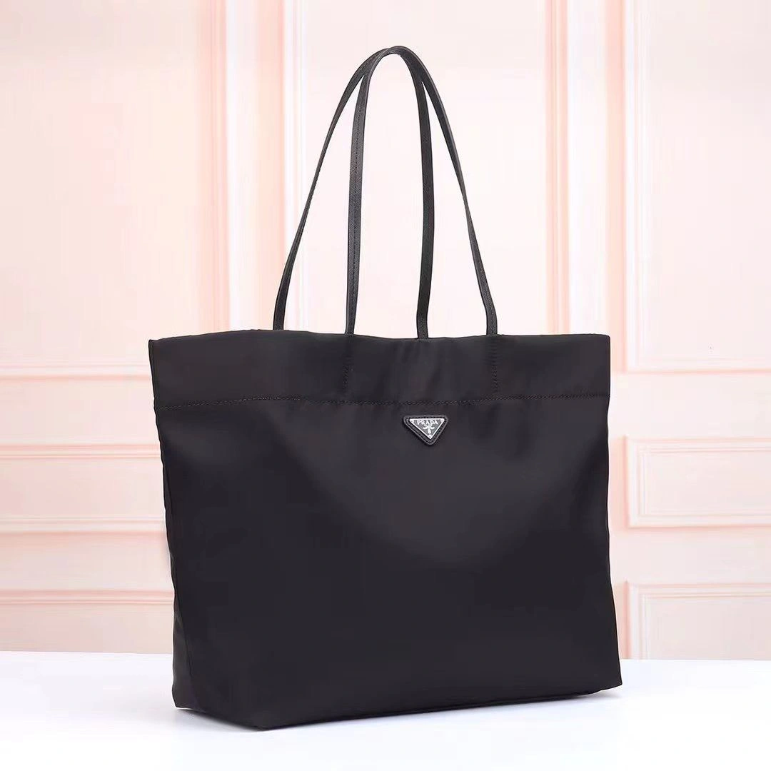 Low-cost Prada Shopping Bags