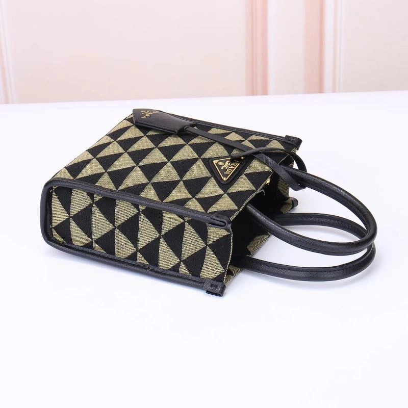 Value-priced Prada Shopping Bags