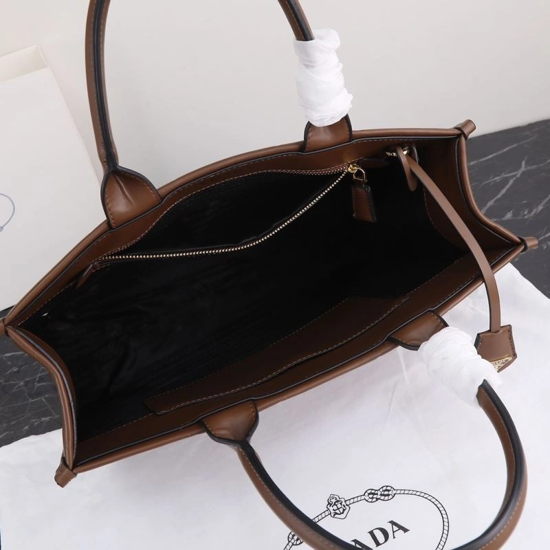 Low-cost Prada Shopping Bags