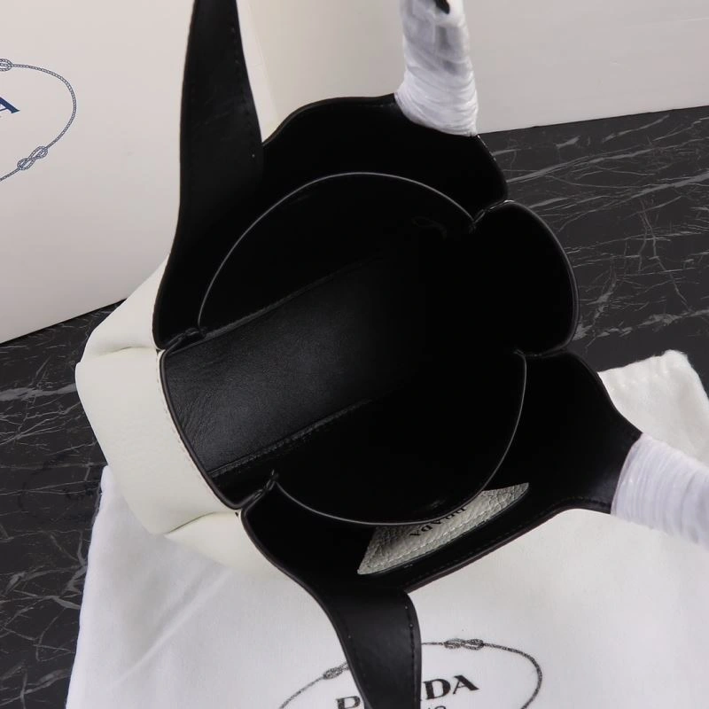 Indistinguishable Prada Shopping Bags