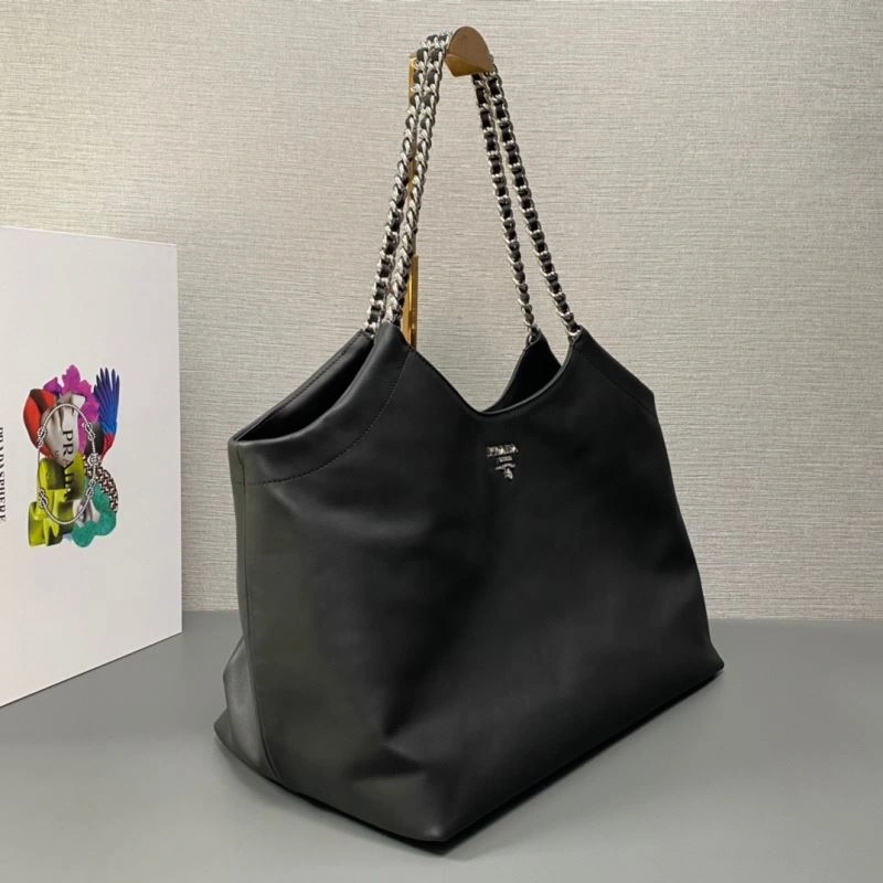 Cut-rate Prada Shopping Bags