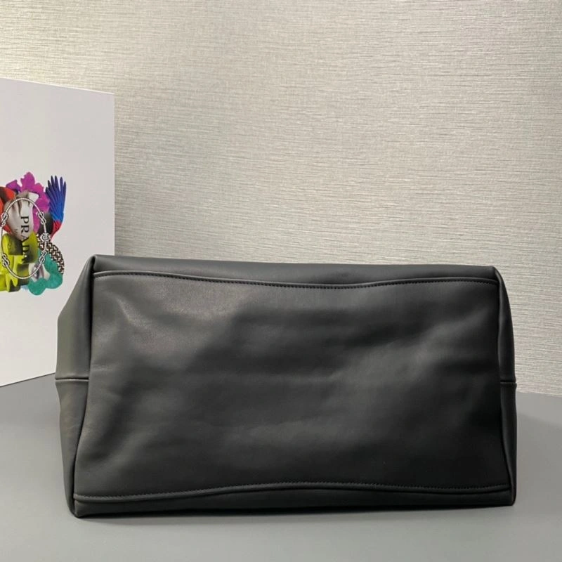 Cut-rate Prada Shopping Bags