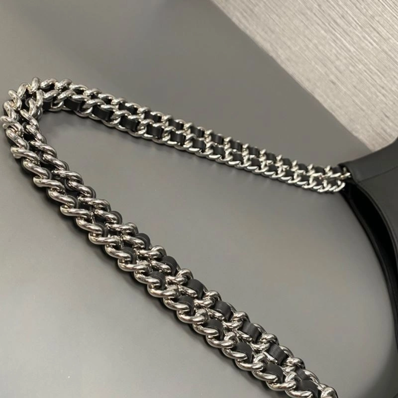 Cut-rate Prada Shopping Bags