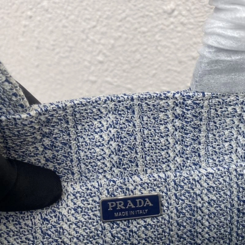 Low-cost Prada Shopping Bags