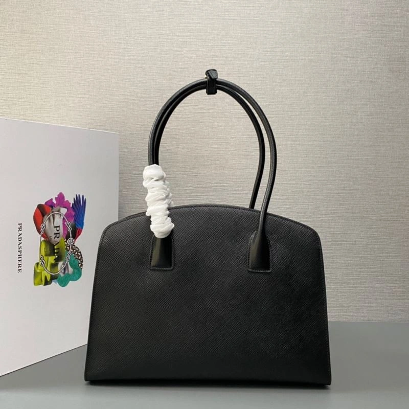Top match Prada Shopping Bags