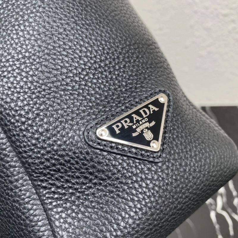 High accuracy Prada Shopping Bags