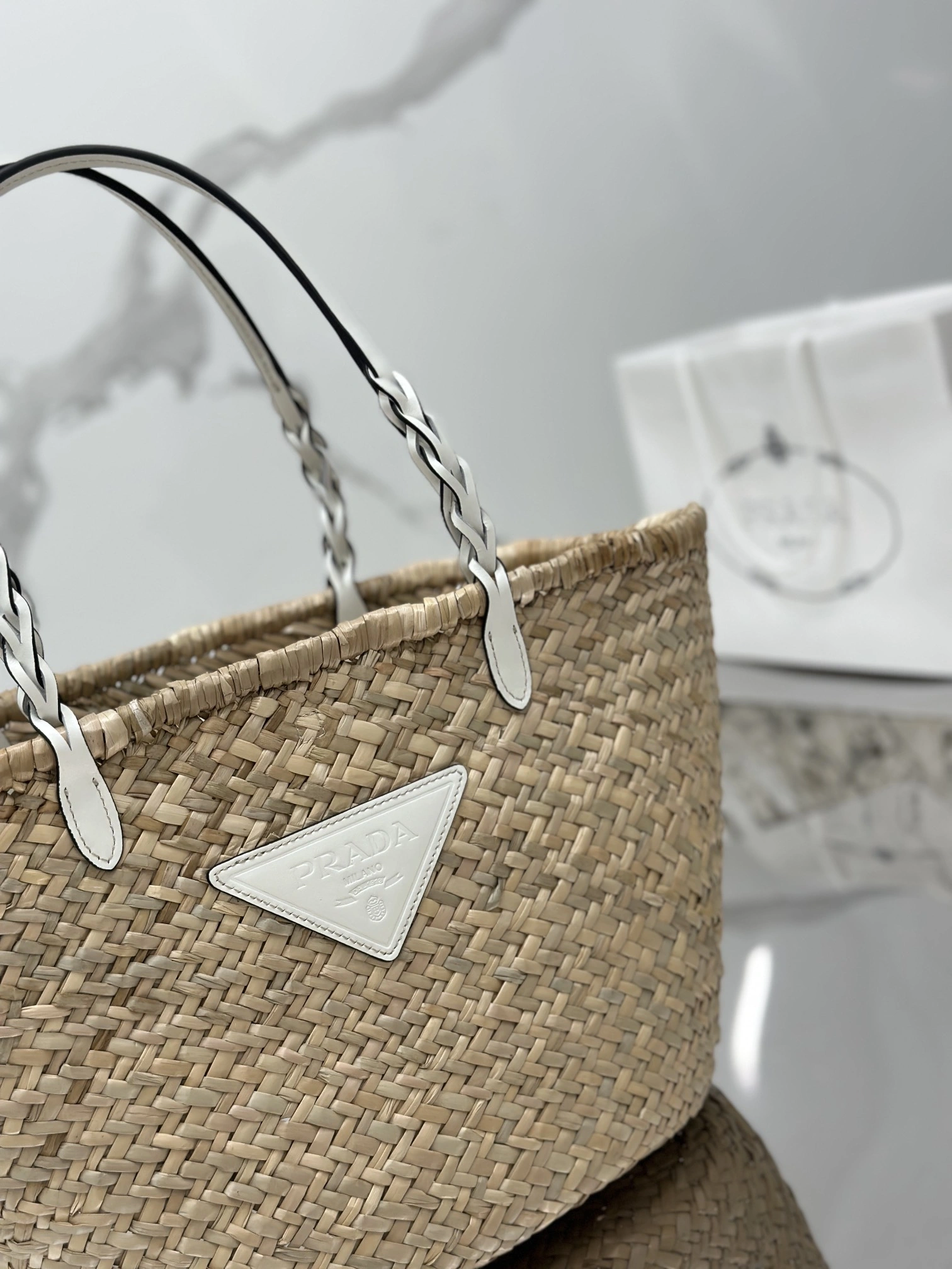 High accuracy Prada Shopping Bags