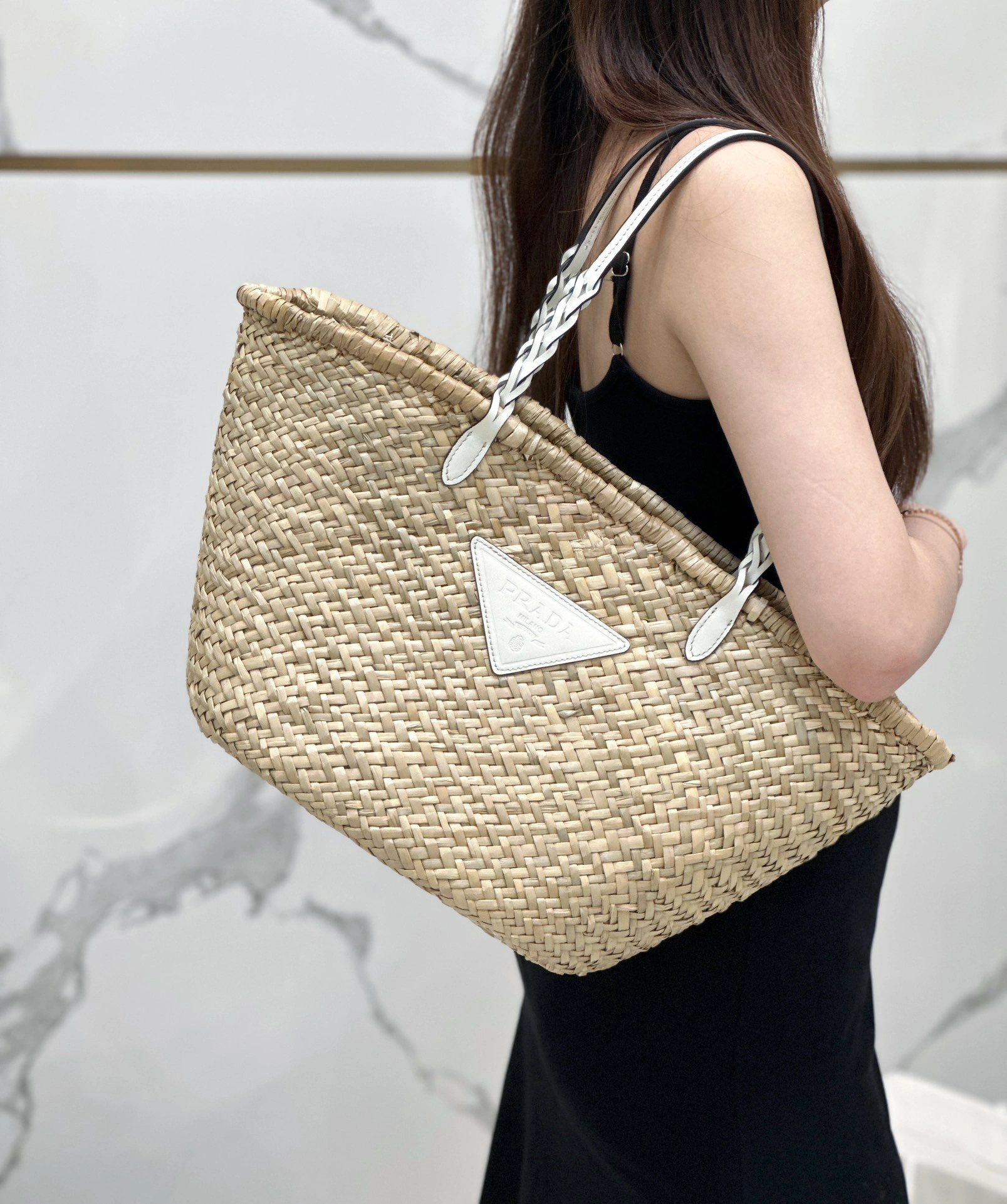 High accuracy Prada Shopping Bags
