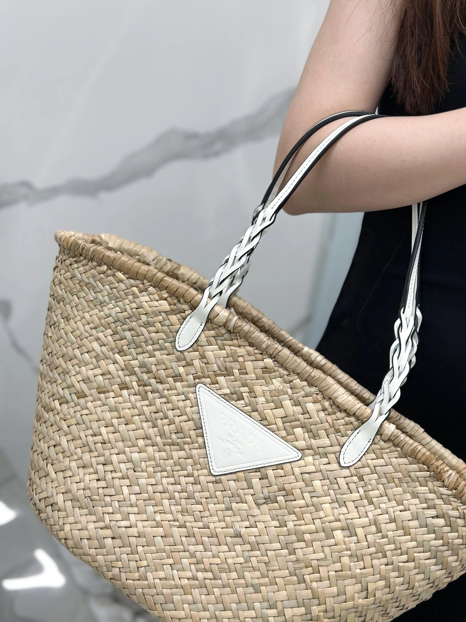 High accuracy Prada Shopping Bags
