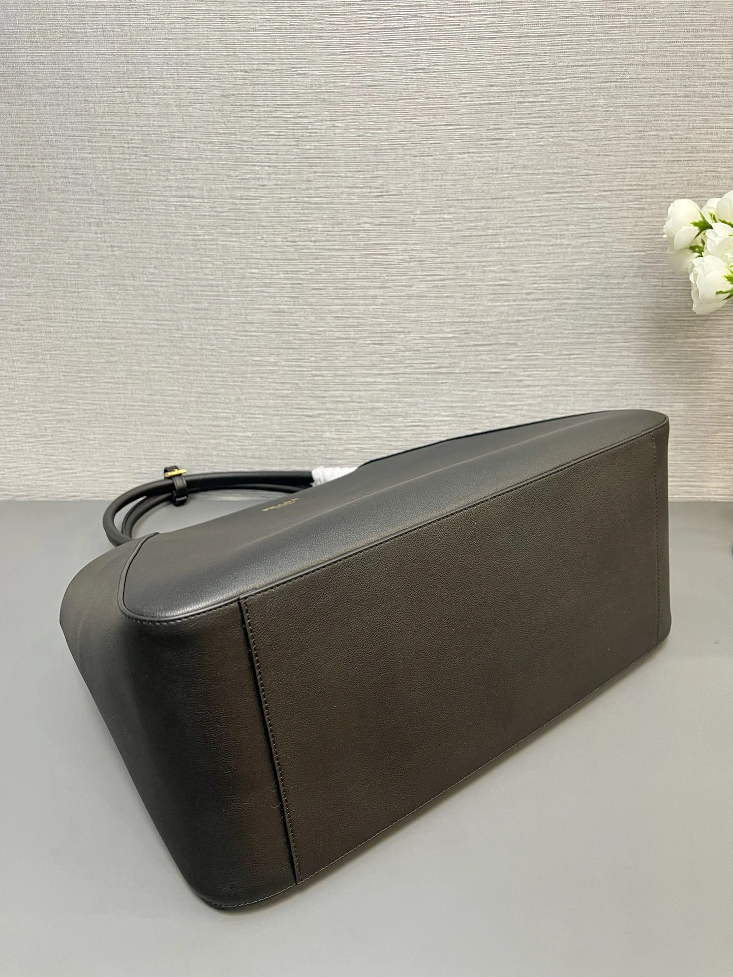 Inexpensive Prada Shopping Bags